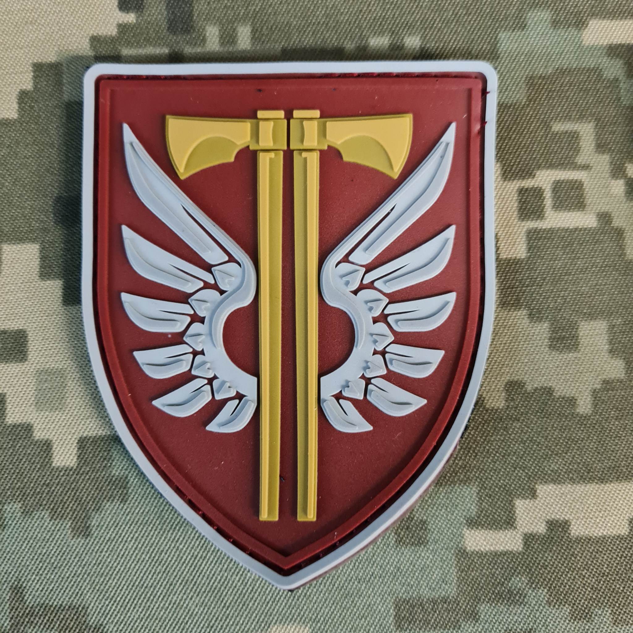 Шеврон 77 ОАЕМБР ДШВ ЗСУ
