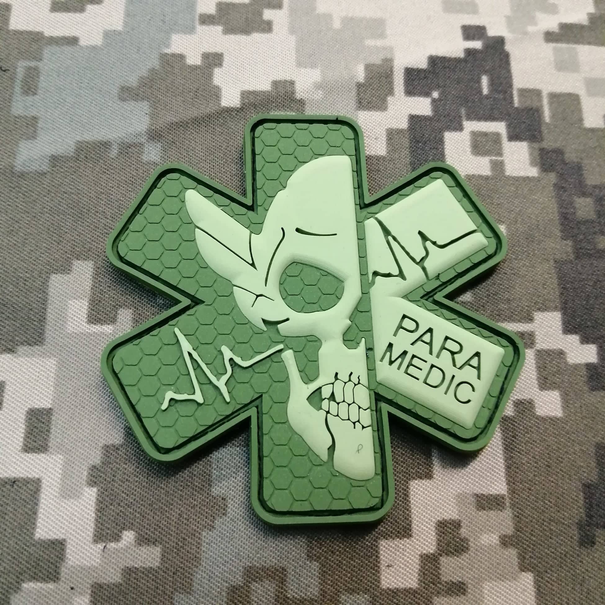 PVC патч PARAMEDIC олива